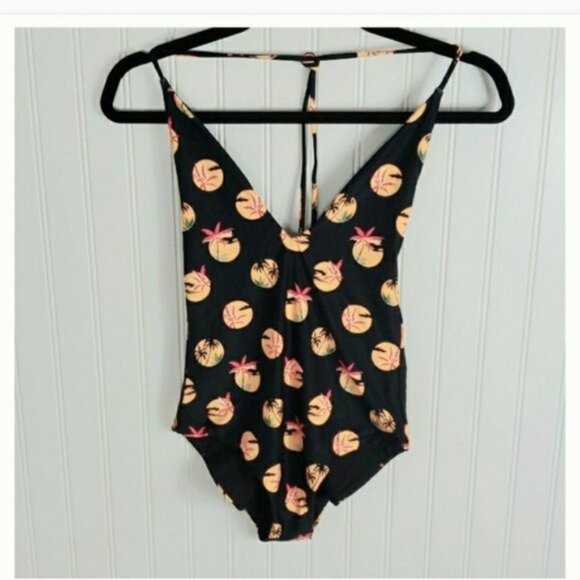 Onia | Swim | Onia Black Deepv Onepiece Palm Tree Graphics New | Poshmark